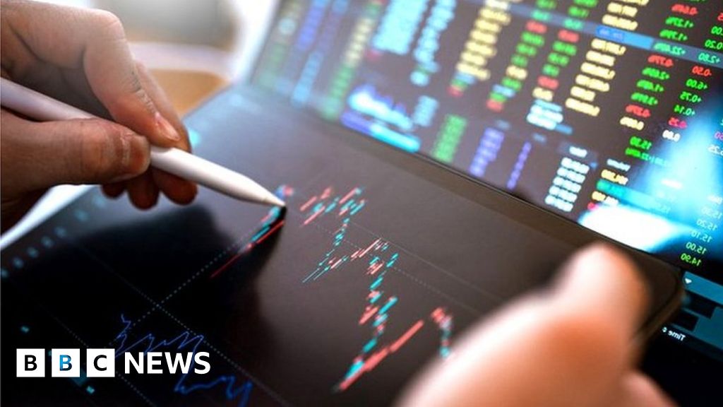 Abrdn sells discretionary fund management arm for £140m - BBC News