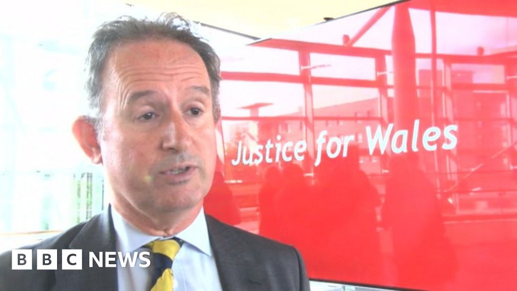 Lawyers say Welsh legal system would give nation 'parity' - BBC News