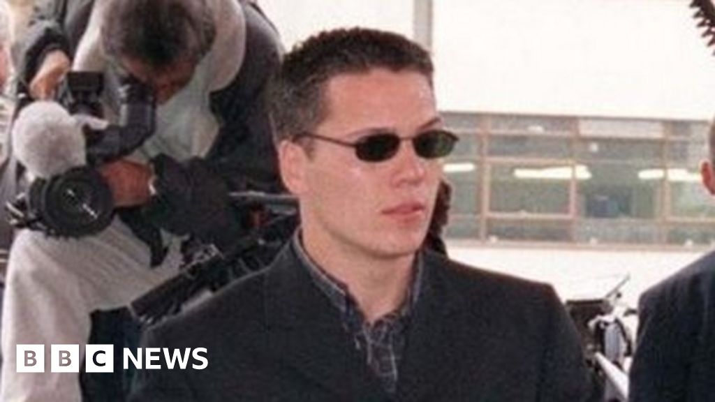 Former Stephen Lawrence murder suspect 'on run from police' - BBC News