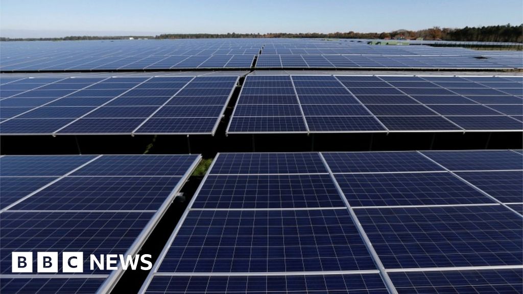 California becomes first US state to mandate solar on homes