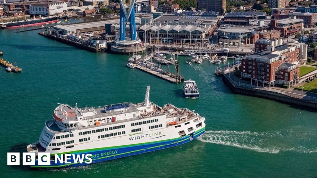 Wightlink ferry 50% stake sold to Canadian investor - BBC News