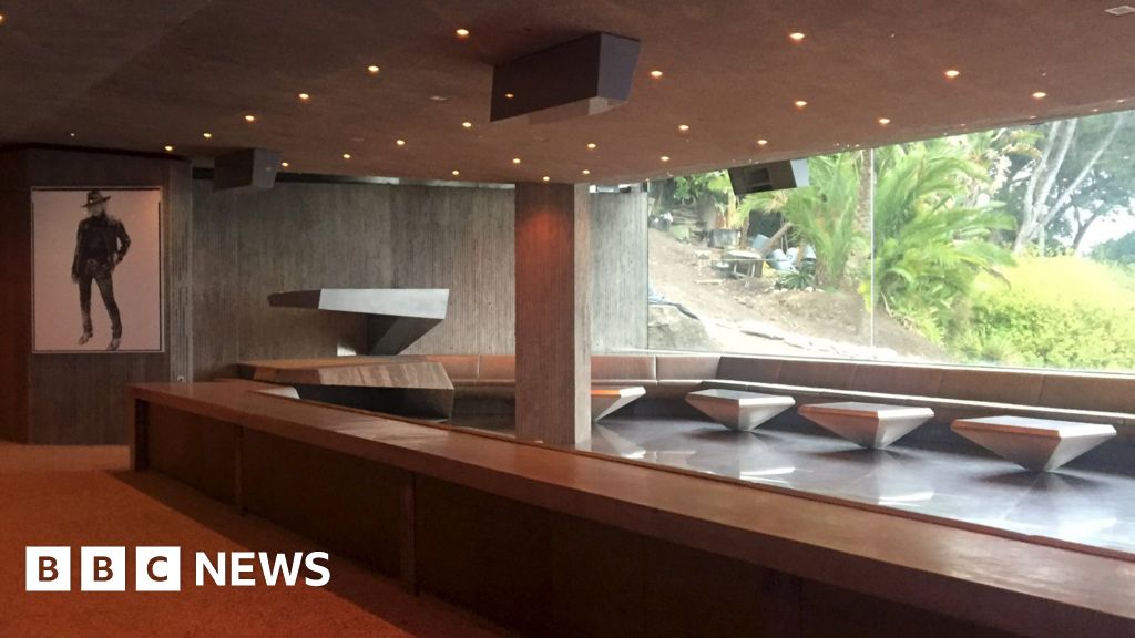 Big Lebowski porn baron house donated to LA art museum - BBC News