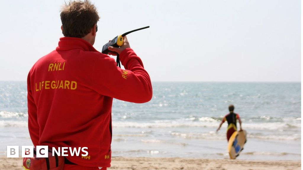 Coronavirus: RNLI expanding beach lifeguard cover