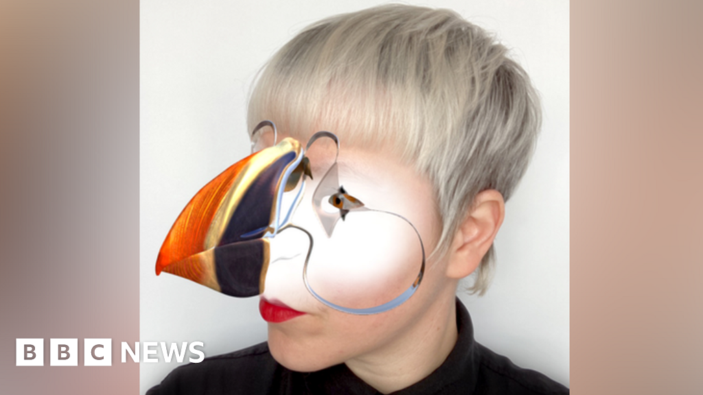 Instagram bird filters showcase the UK's most threatened bird species