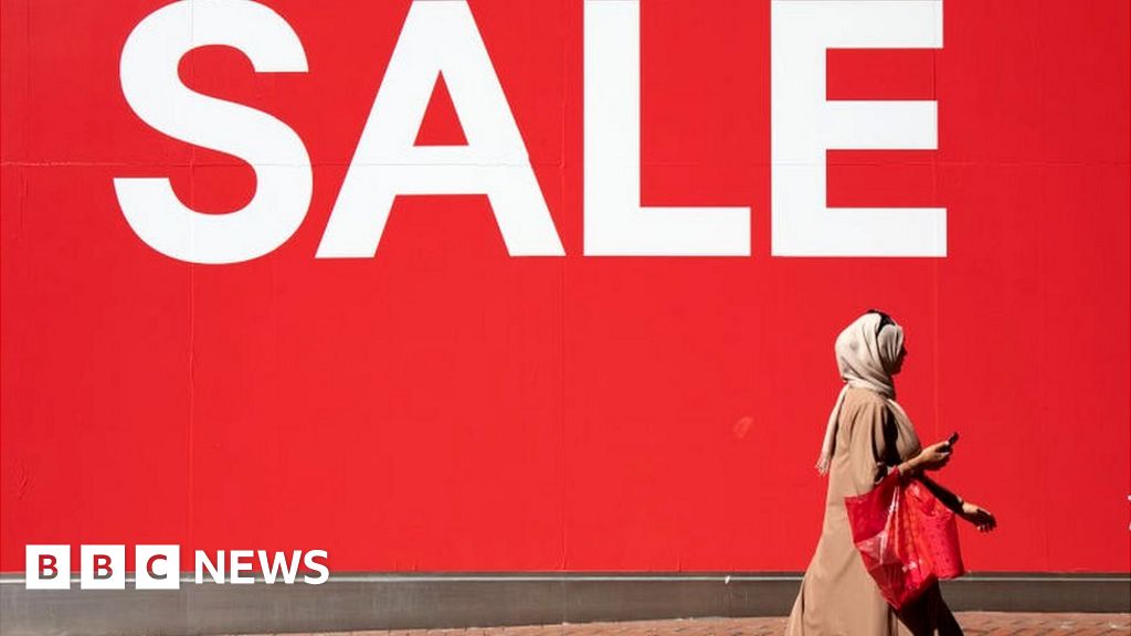 Discounts and online help retail sales bounce back in July - BBC News