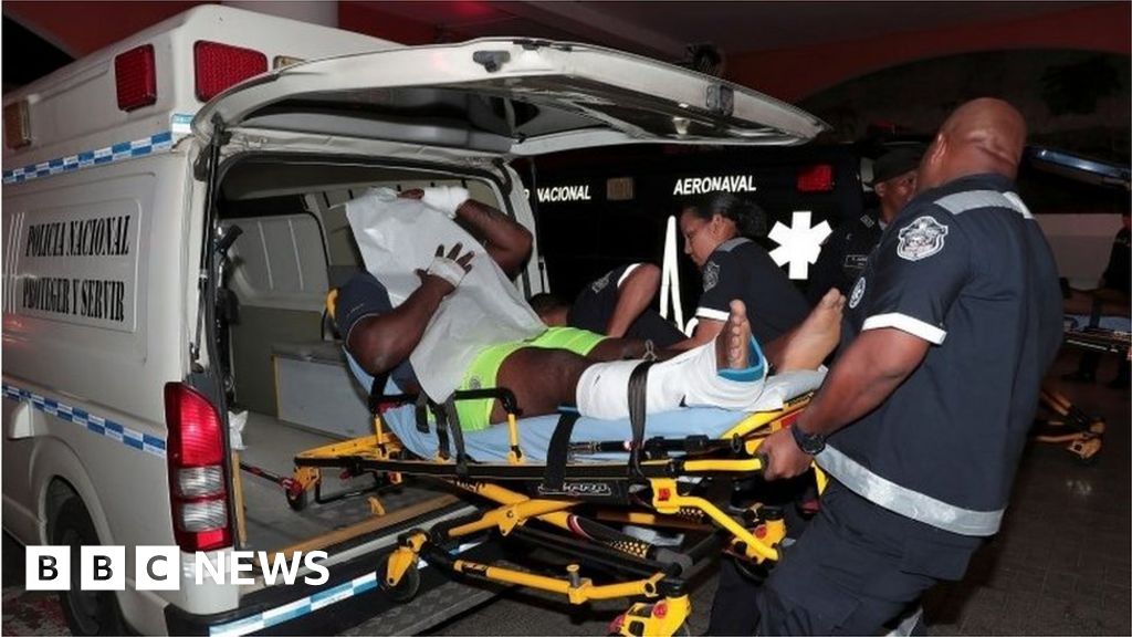 Panama jail violence: 13 killed in AK-47 gang shoot-out - BBC News