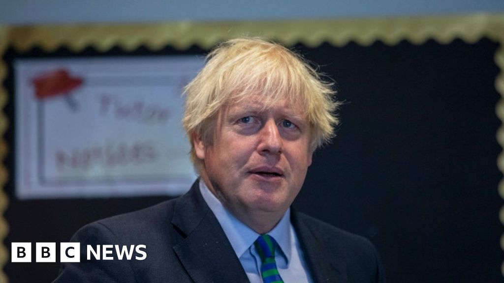 Covid: Boris Johnson 'in awe' of pandemic parents