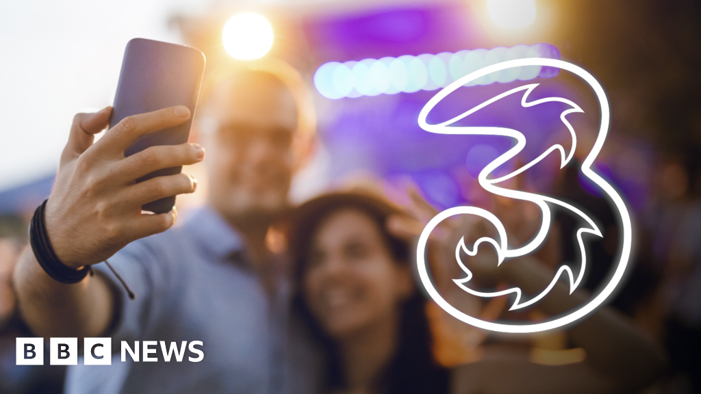 Three phone services restored 'for majority' - BBC News