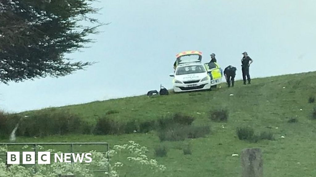 Pilot killed as motorised paraglider crashes into Inverclyde hillside