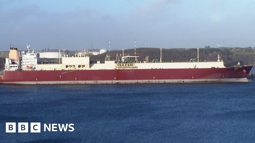 Milford Haven LNG: Liquefied natural gas terminal expansion plan - BBC News