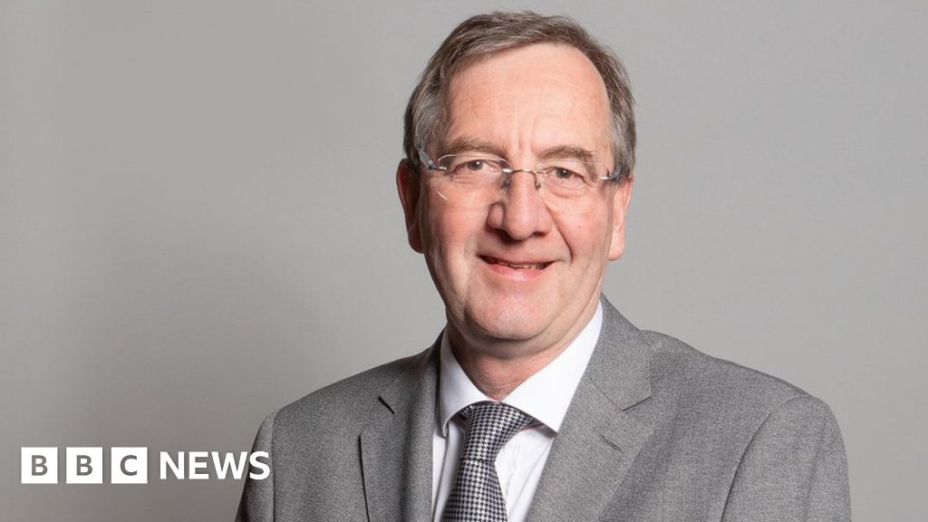 Sedgefield MP Paul Howell defends keeping two council roles - BBC News