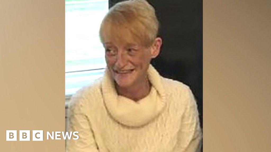 Police arrest man after fatal Dunipace crash