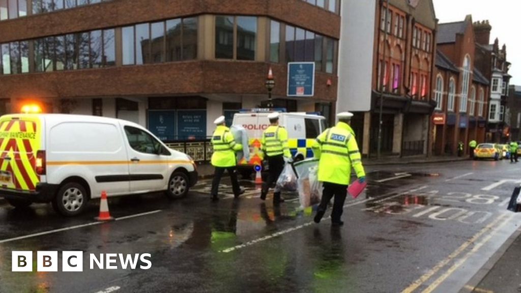 Guildford fatal 4x4 crash claims second victim - BBC News