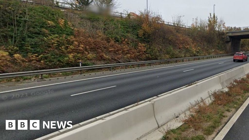 Lorry driver arrested as motorbike rider dies in A1(M) Doncaster crash ...