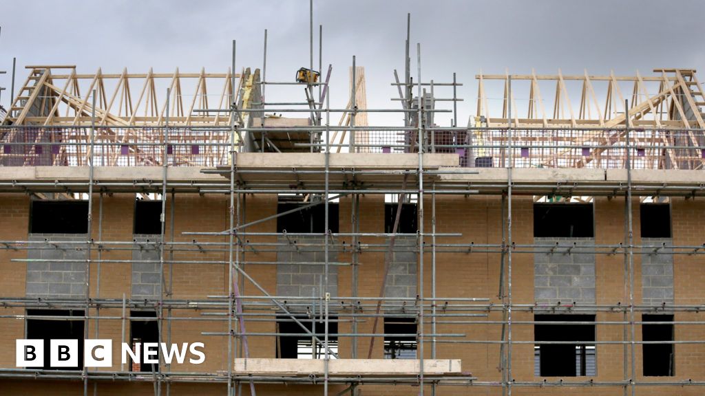 North Northamptonshire 'has £307m infrastructure shortfall' - BBC News