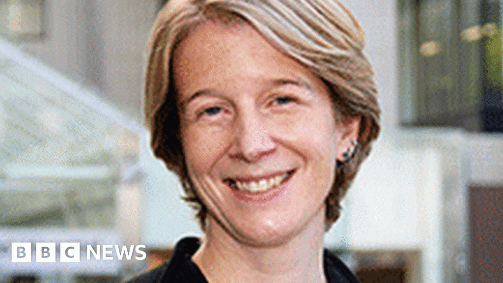 NHS England appoints first female chief executive - BBC News