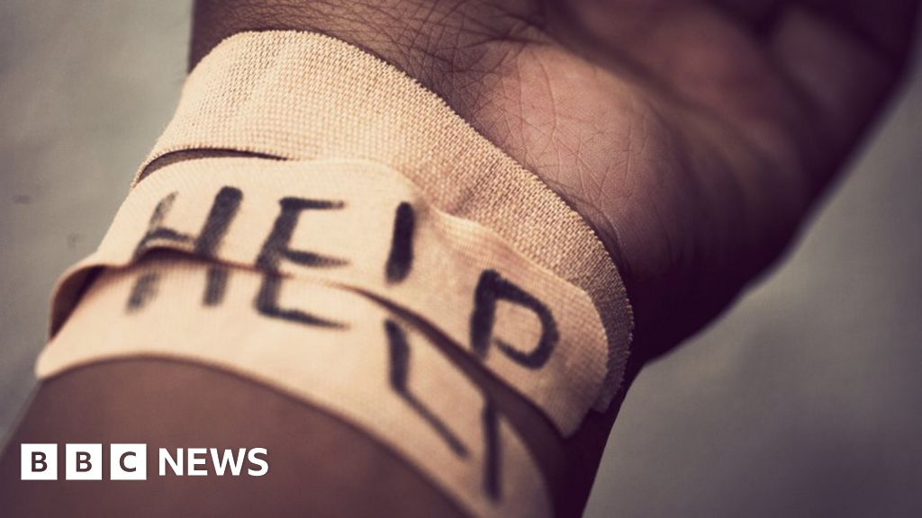 Self-harming common in 15 to 18-year-olds, says expert