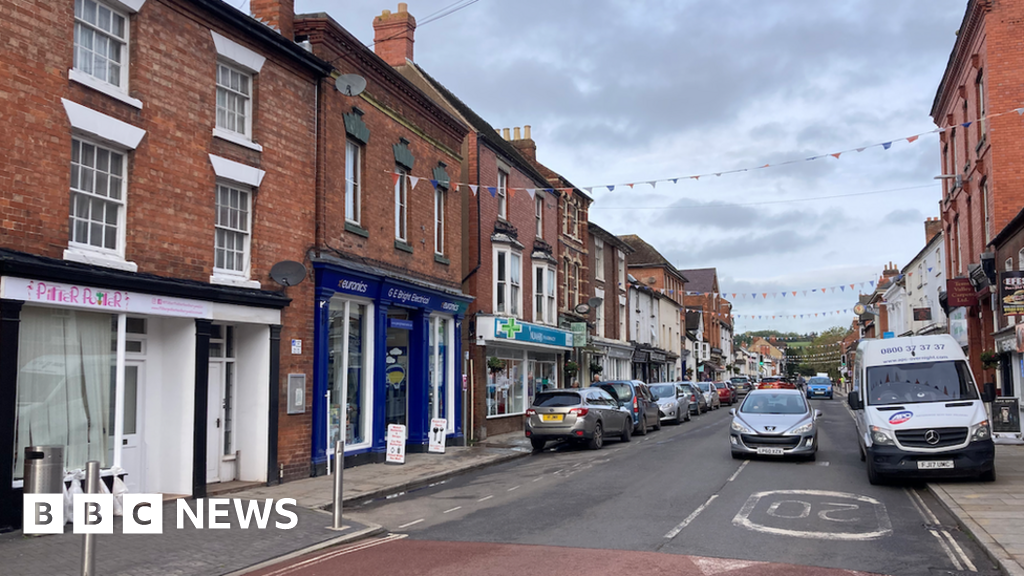 Defence work to start in flood-hit Tenbury Wells next year - BBC News