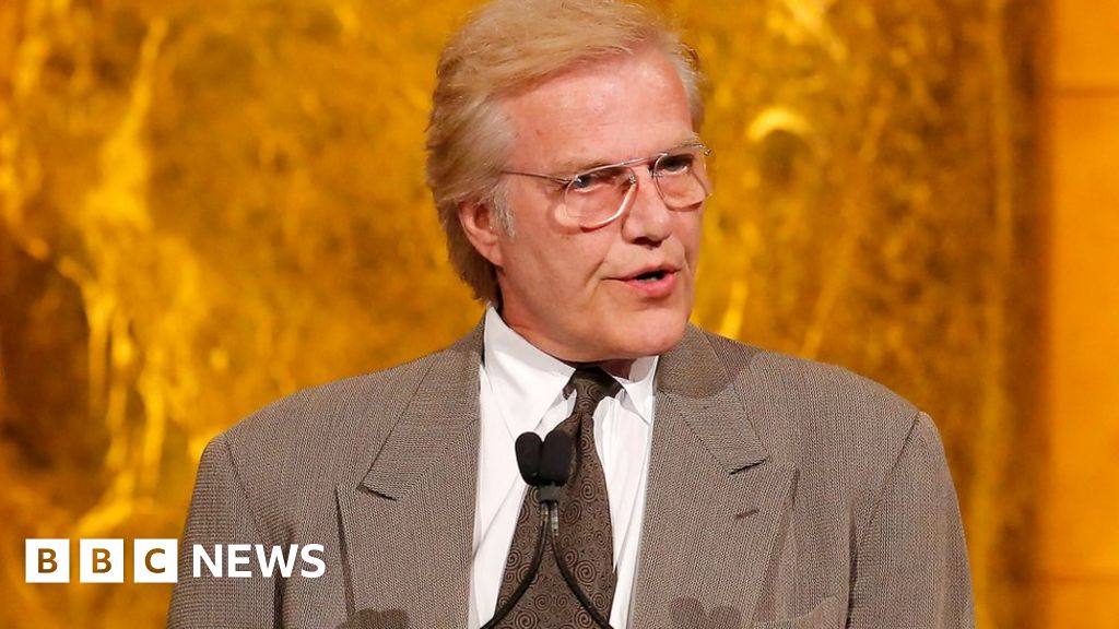 New York City Ballet: Peter Martins retires amid abuse claims - BBC News