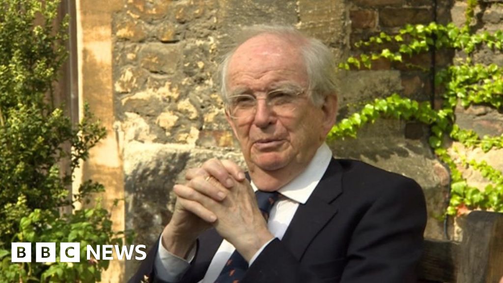 Sir John Meurig Thomas: Welsh scientist dies aged 87