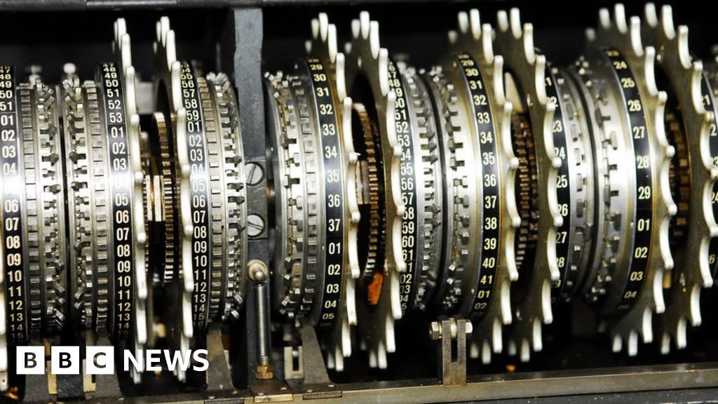 Lorenz code machine motor to be rebuilt using 3D technology - BBC News