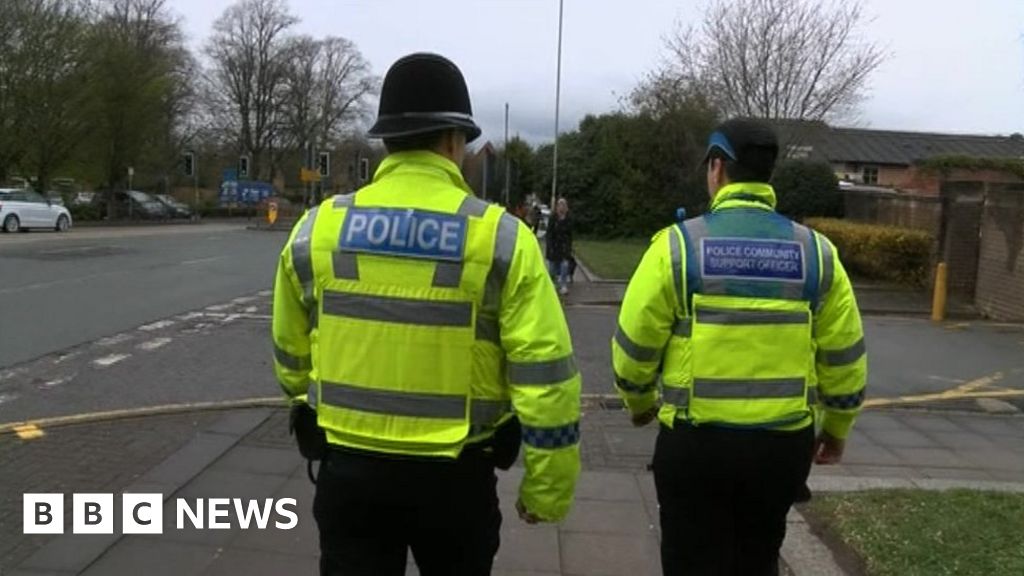 Police recruitment: Northamptonshire force to recruit 200 officers ...