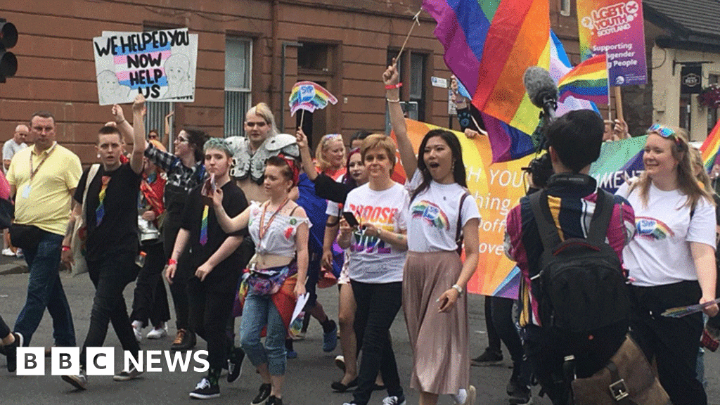 Sturgeon leads Pride march in Glasgow - BBC News