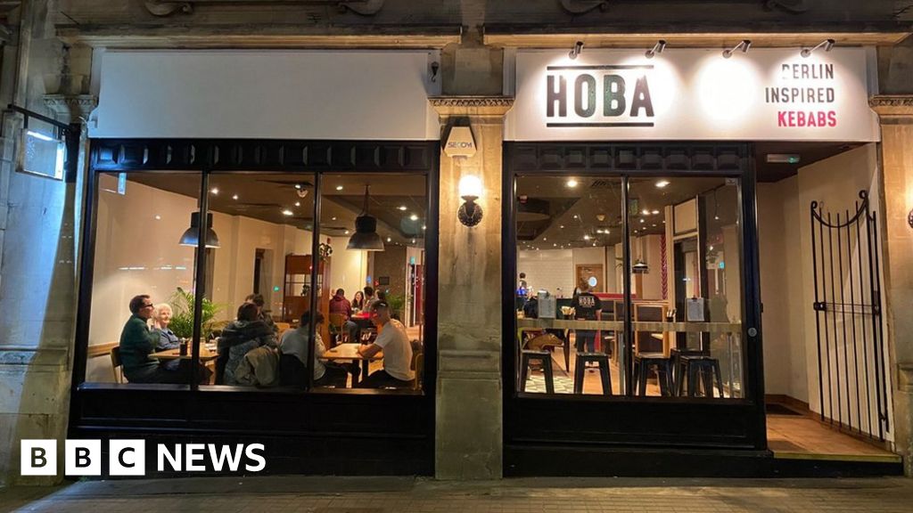 Bristol: Hoba Kebab to close after being 'hit hard' by costs - BBC News