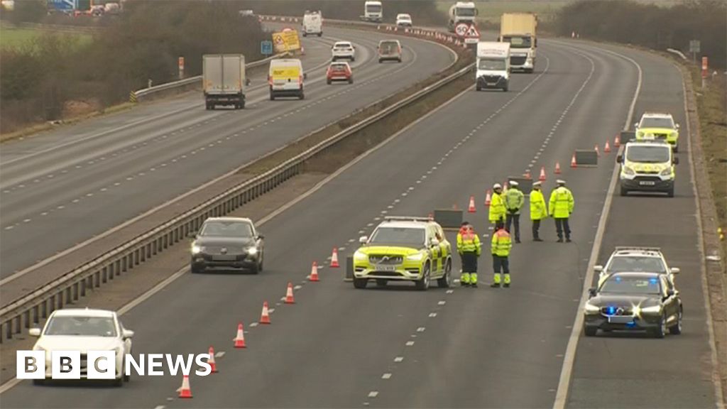Howden M62 Crash Motorway Reopens After Two Vehicle Collision