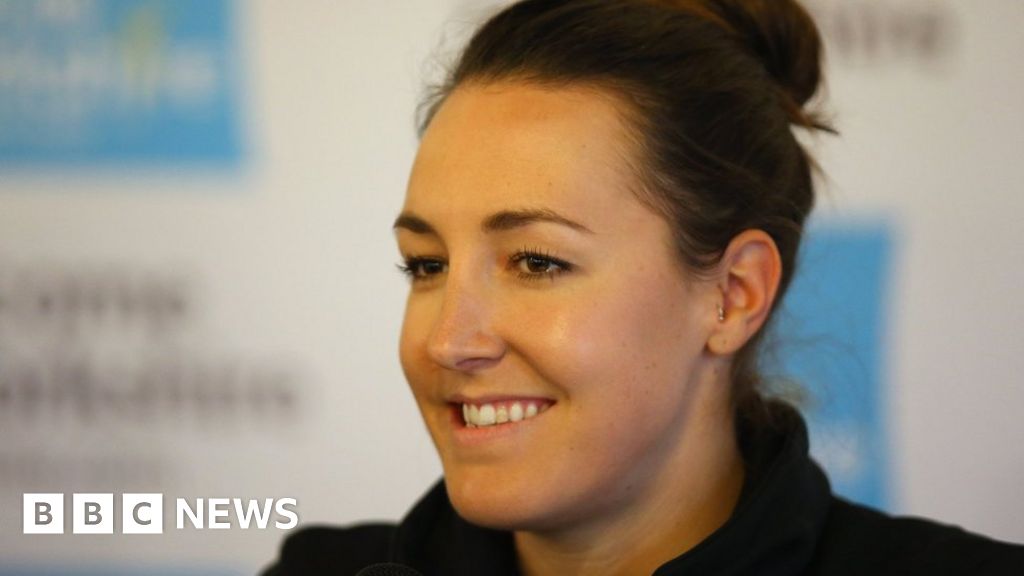 Hamble Airfield: Olympian Dani Rowe backs fight against quarry plans ...