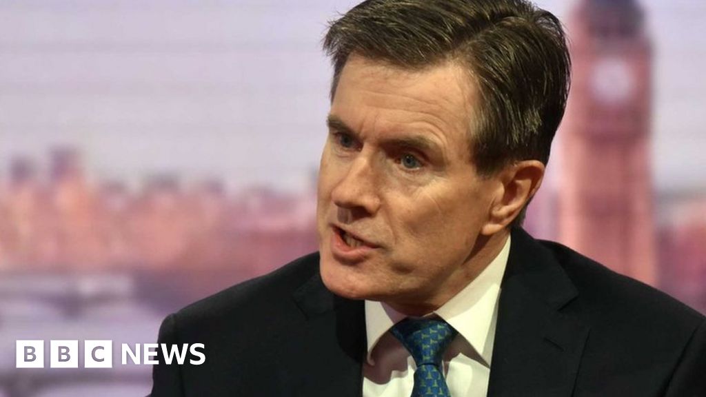 Ex-MI6 boss warns over electronic voting risk - BBC News