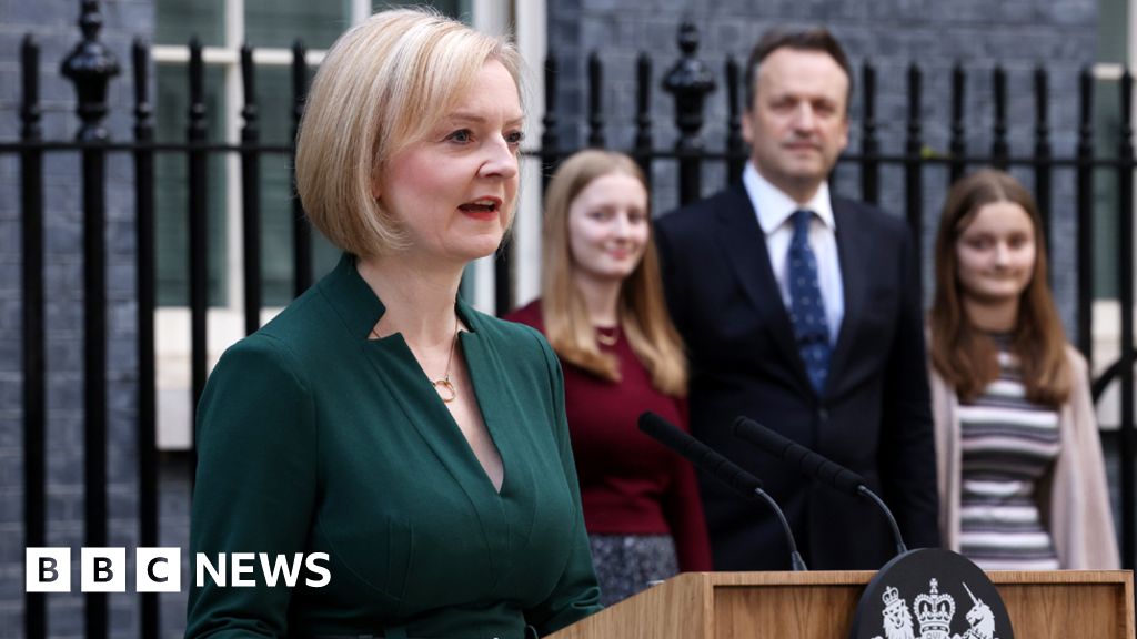 Liz Truss speaks for last final time as prime minister - BBC News