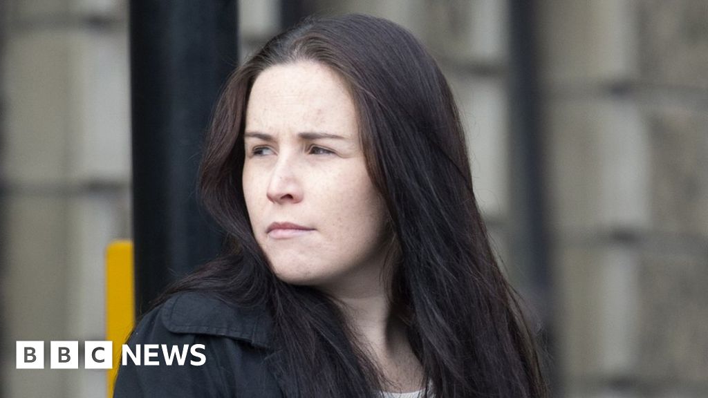 Building society embezzler Sharon Grange sentenced - BBC News