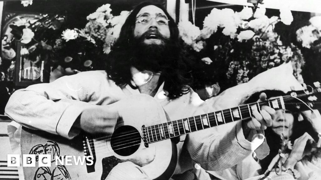 Protest songs: What freedom sounds like - BBC News