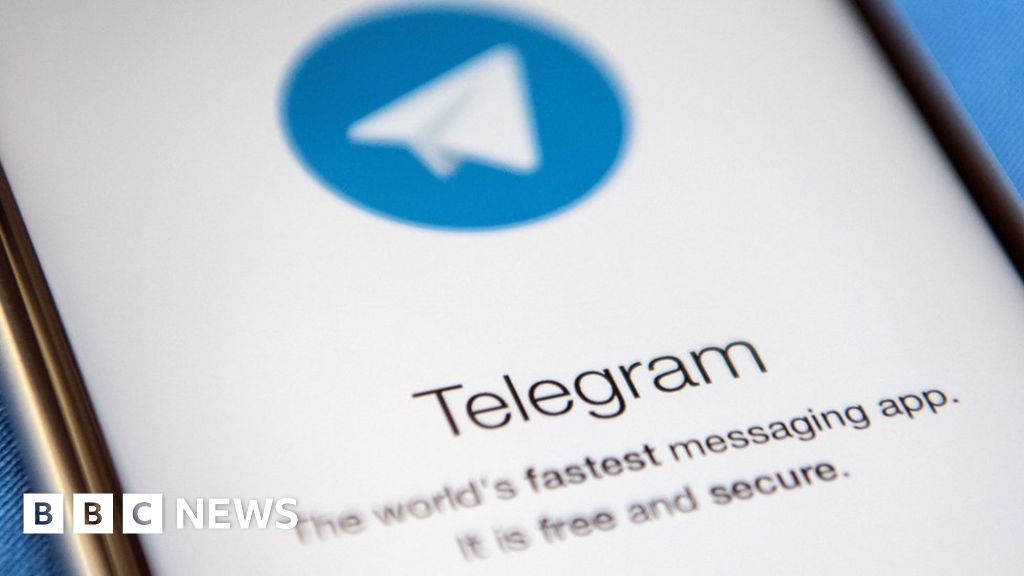 Apple removes Telegram from app store