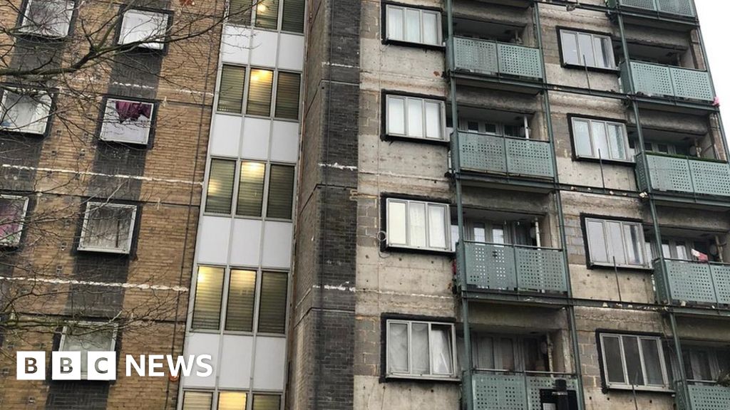 London tower block 'mouldy and damp' after cladding removed - BBC News
