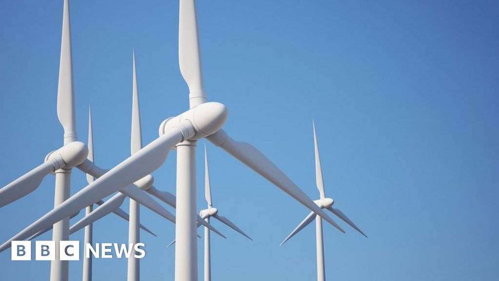 Campaigners challenge Forth and Tay wind farm plans