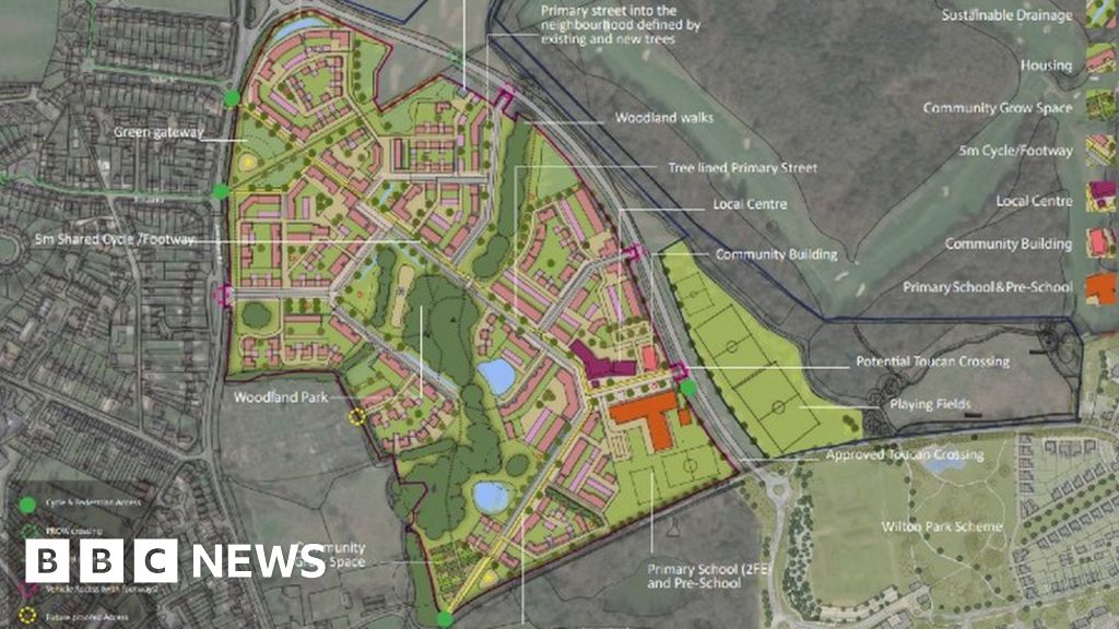 Beaconsfield: More than 500 object to housing development - BBC News