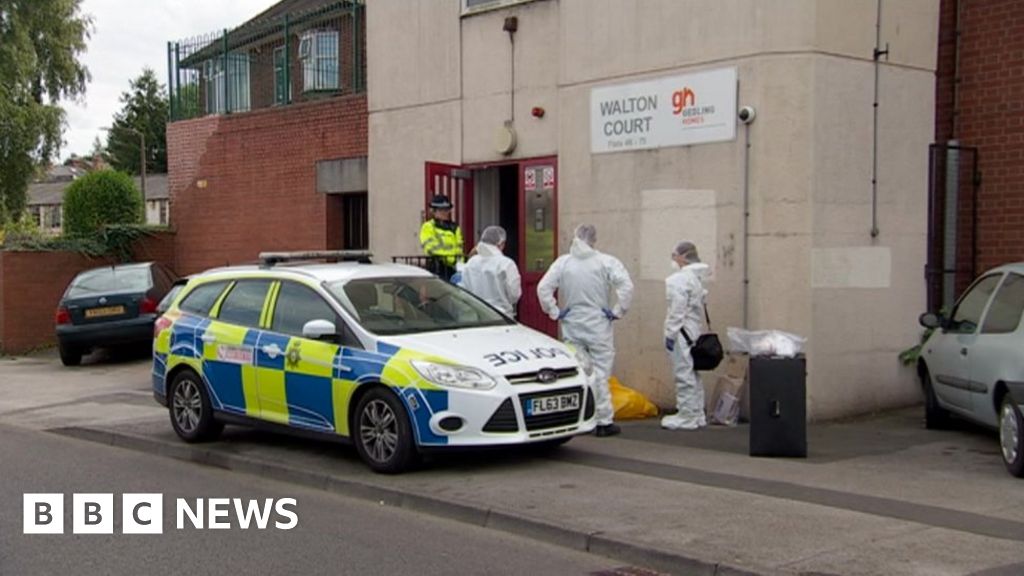 Carlton murder suspect in court over flat death