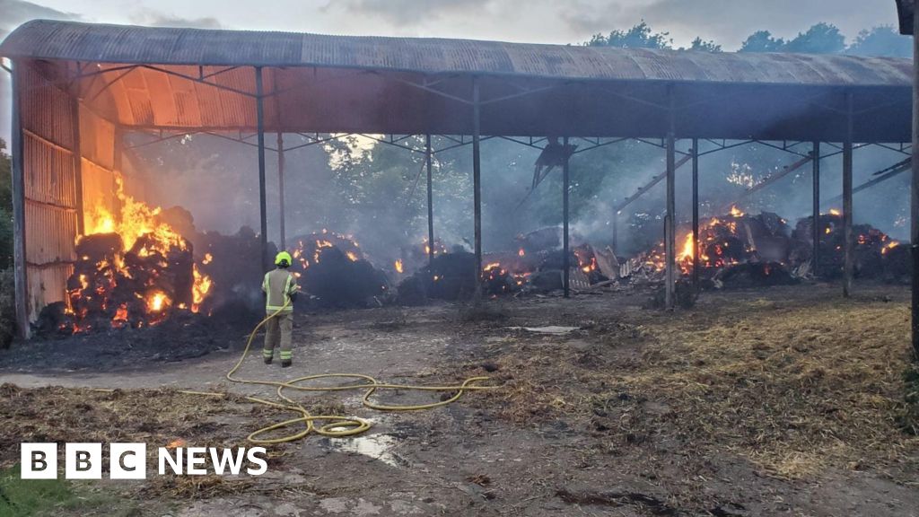 Cogges barn fire: Fire crews tackle blaze overnight