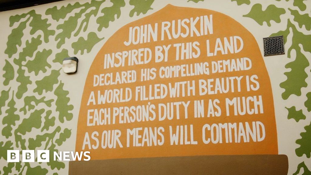 Cleator Moor mural project inspired by great British artists - BBC News