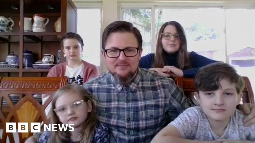 Cardiff family split for Christmas after 'visa bungle'