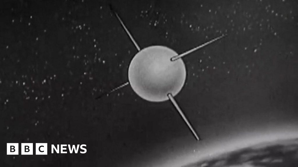 The team that tracked Sputnik - and the world's first intercontinental ...