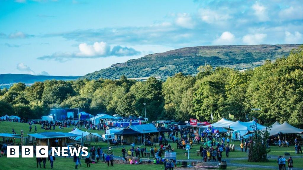 Stendhal Festival: 10 things you need to know - BBC News