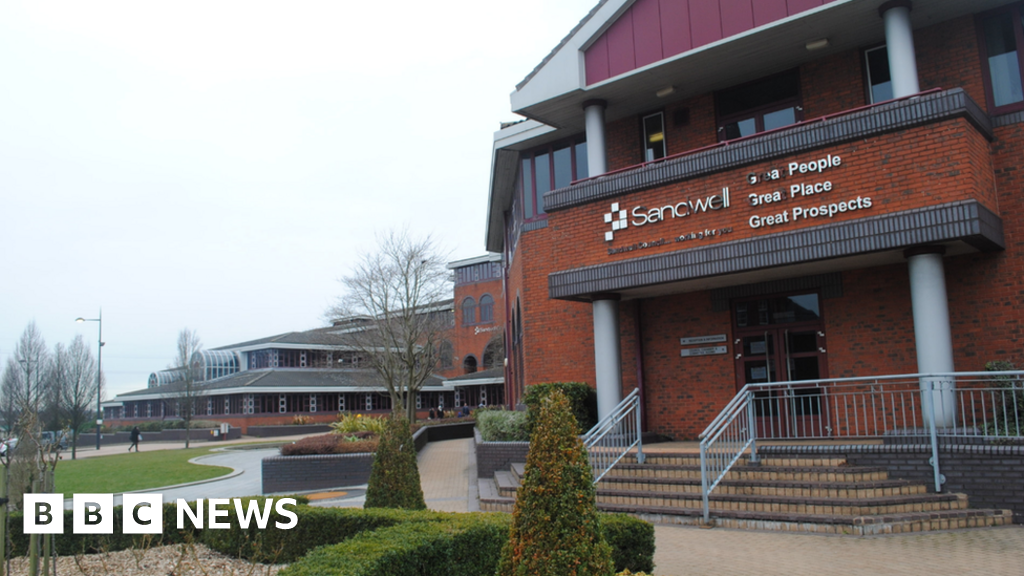 Murdered Sandwell teenager and killer known to many agencies - BBC News