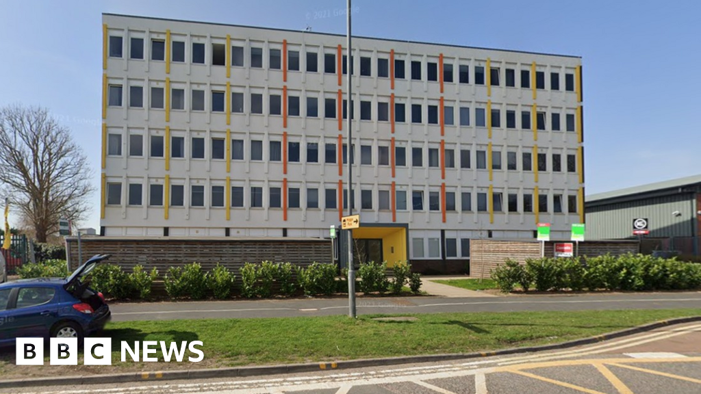 Bristol landlords ordered to replace 'safety risk' material on flats ...