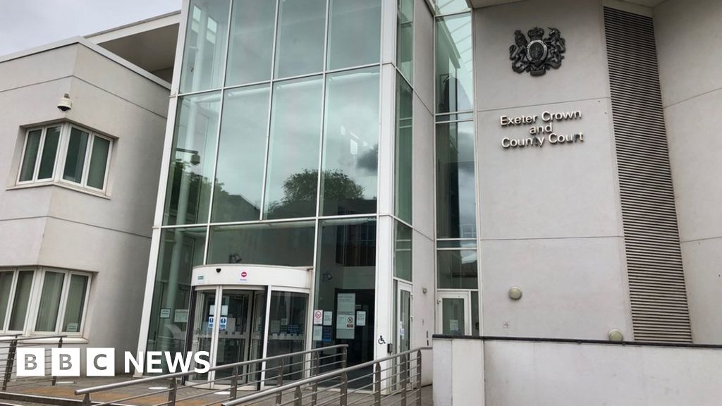 Covid-19: Man jailed for spitting at police officer in Exeter - BBC News