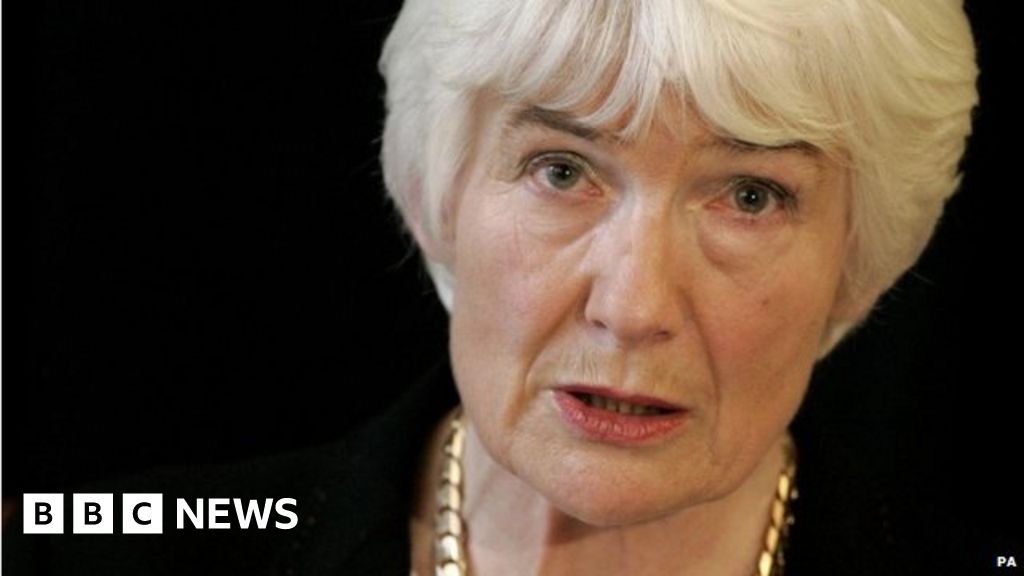 The background to Jimmy Savile BBC abuse report - BBC News