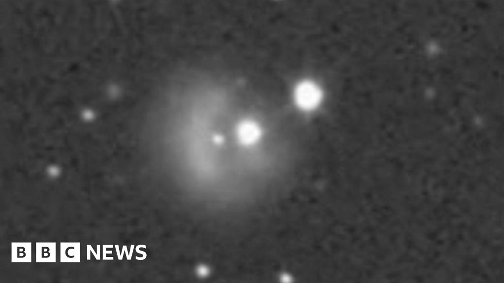 Atlas telescope captures Dart asteroid crash - BBC News