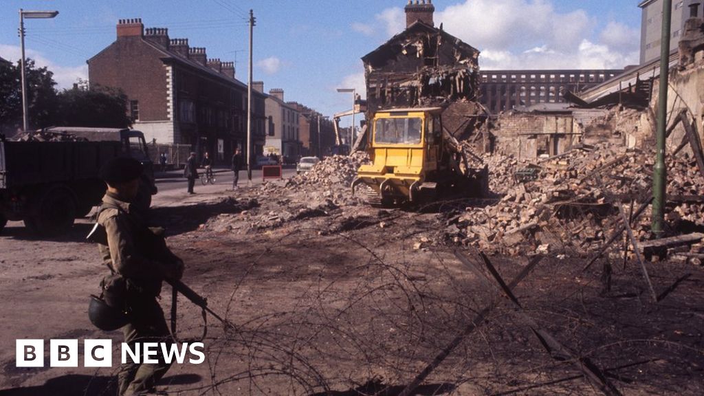 NI Troubles: 'Robust conversation' as parties meet Lewis over legacy ...